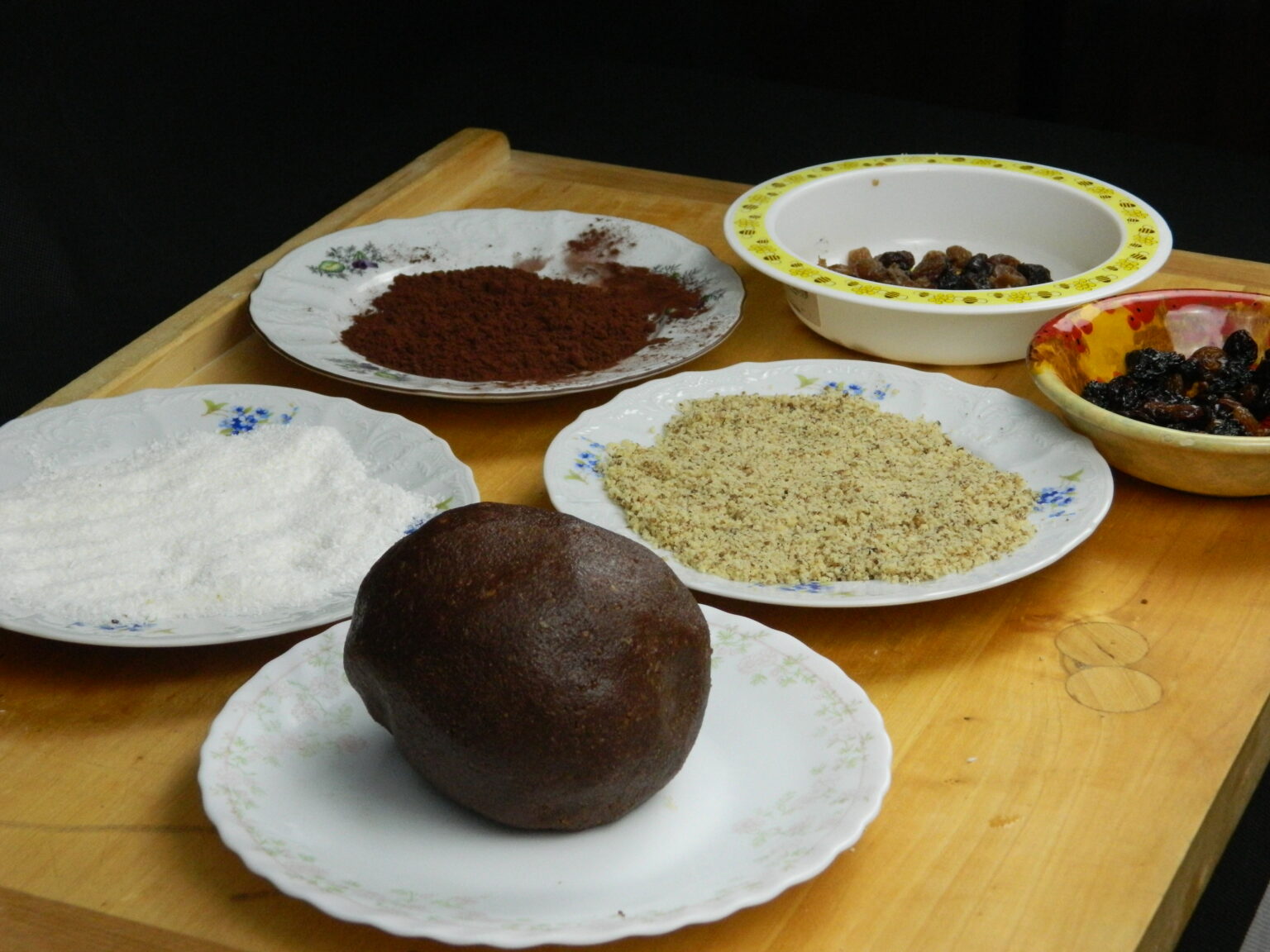 Raw Rum Balls - Culinary Talks